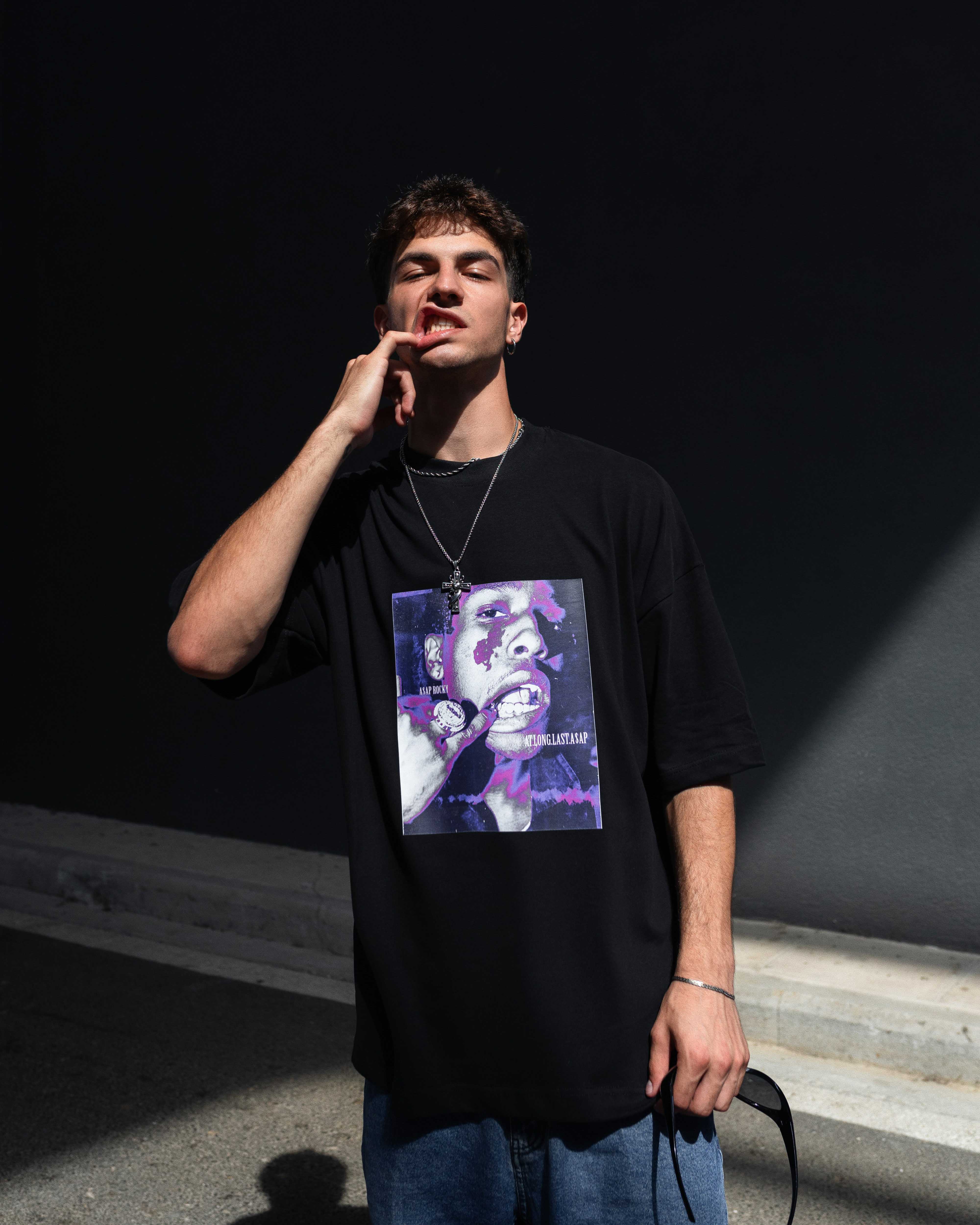 Flacko Black Oversized T-Shirt – 53x clothing